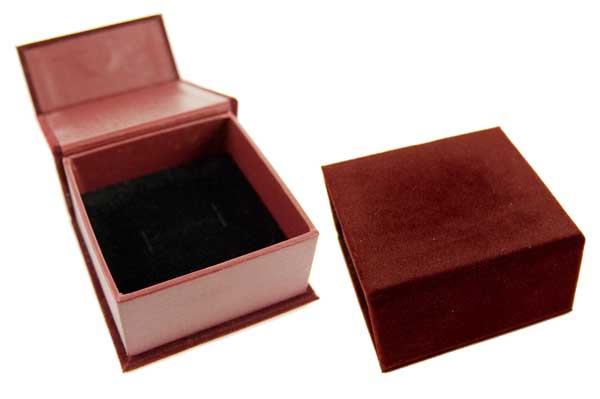 Ring Box Maroon Velvet – Cleopatra Trading Limited