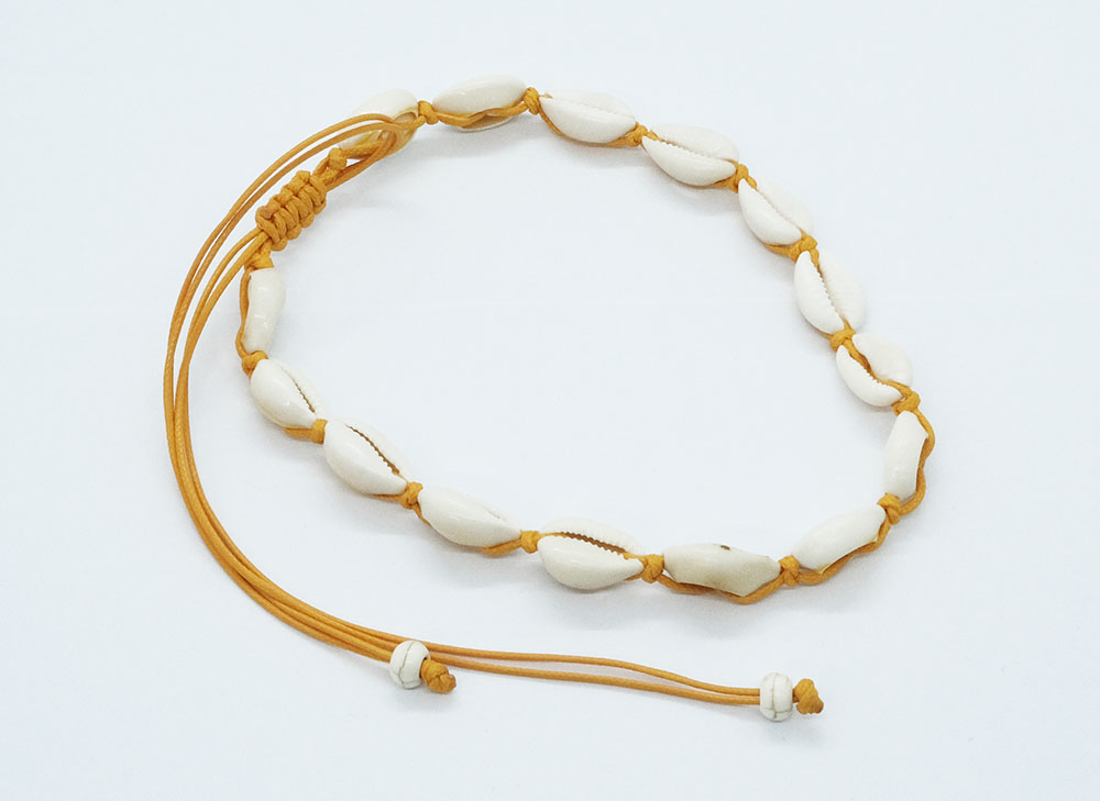 Necklace Shell Yellow – Cleopatra Trading Limited