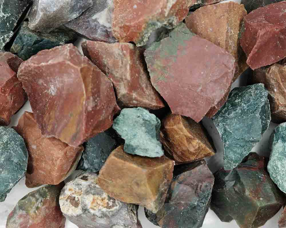 Rough Blood Stone 4-5cm – Cleopatra Trading Limited